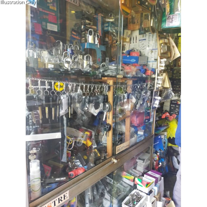 Superior Lock Centre